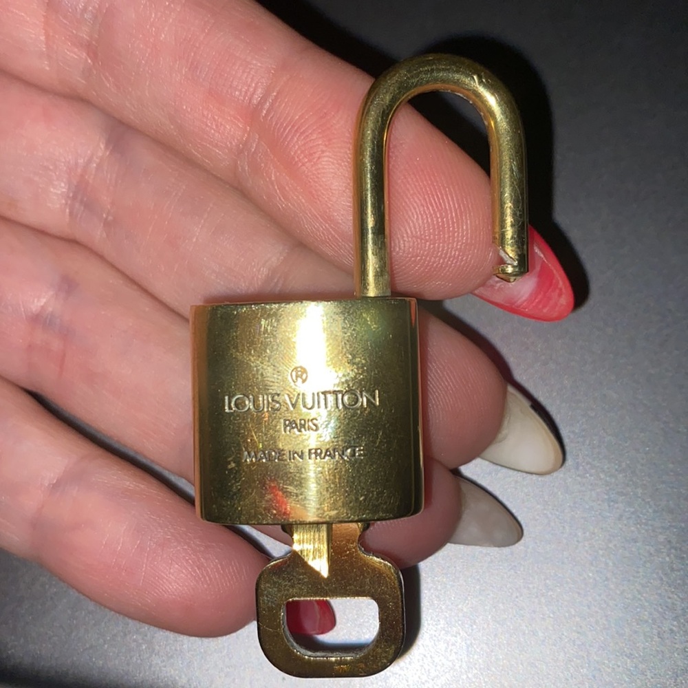 Louis Vuitton Lv Padlock Lock And Key #306 - Gem